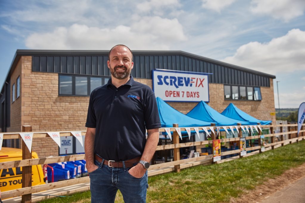 Screwfix opens 800th store