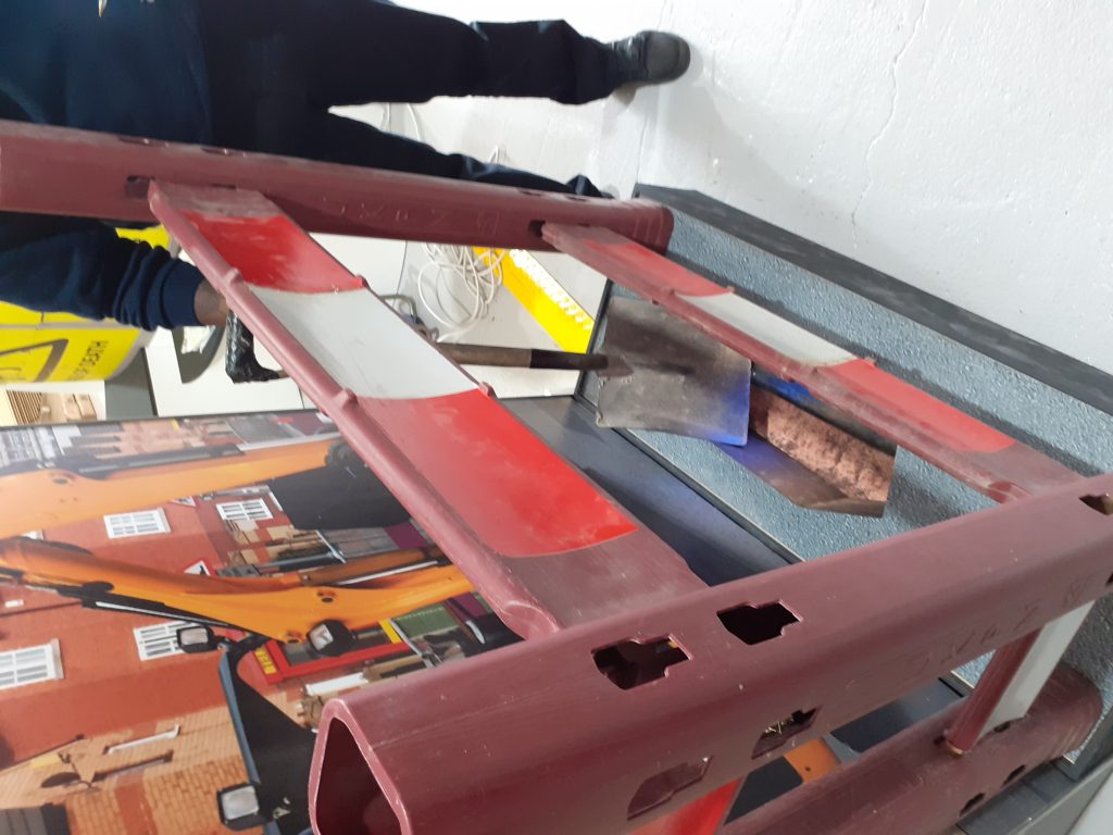 Power company unveils device to keep builders safe around live cables