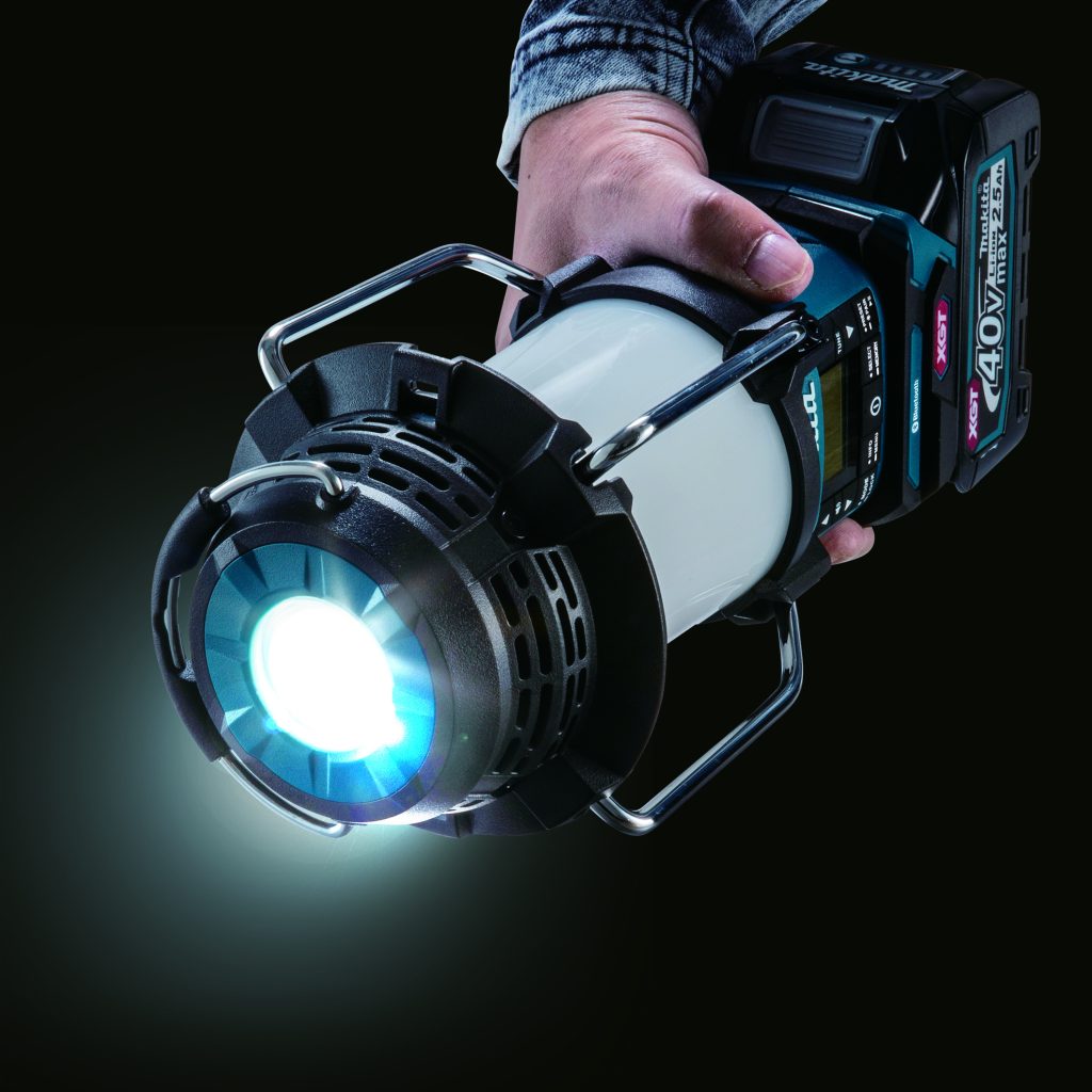 Makita launches three new radio lanterns