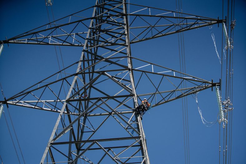 Morrison Energy Services delivers overhead lines refurbishment